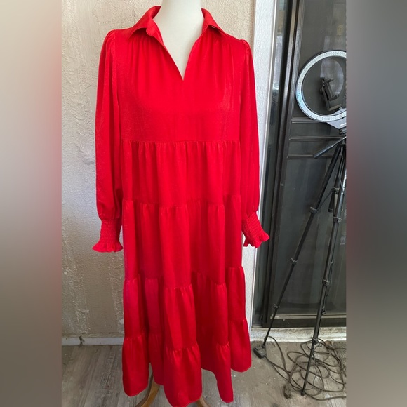 JODIFL | Dresses | Red Textured Satin Dress | Poshmark